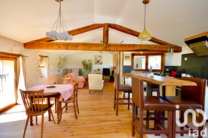 Maison à vendre - Lagrasse - 6 pièces - 4 chambres