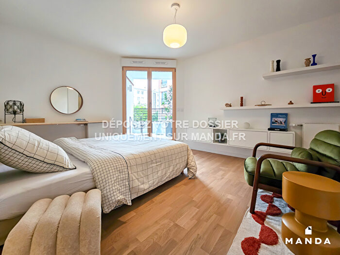 Appartement à louer - Rueil-Malmaison, Mazurieres - 1 pièce - 1 chambre