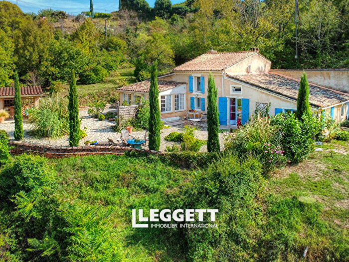 Maison à vendre - Apt - 5 pièces - 3 chambres