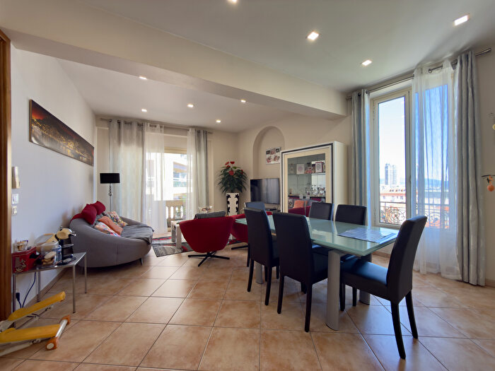 Appartement à vendre - Beausoleil, Moneghetti - 4 pièces - 3 chambres