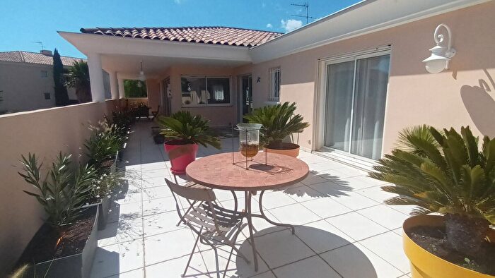 Appartement à louer - La Ville, Bandol - 4 pièces - 2 chambres