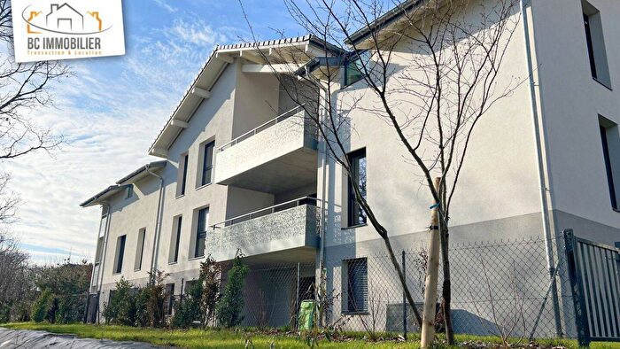 Appartement à louer - Crozet - 4 pièces - 3 chambres