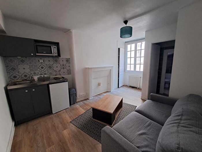 Appartement à louer - Centre-Hôtel de Ville, Limoges - 1 pièce