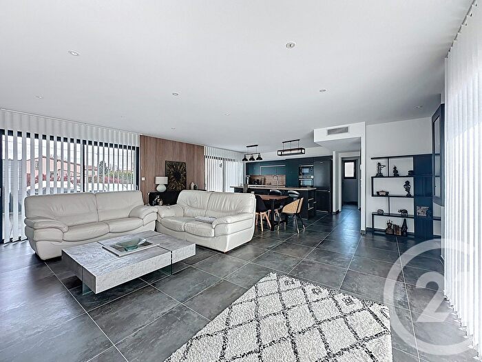 Maison à vendre - Chappes - 5 pièces - 4 chambres