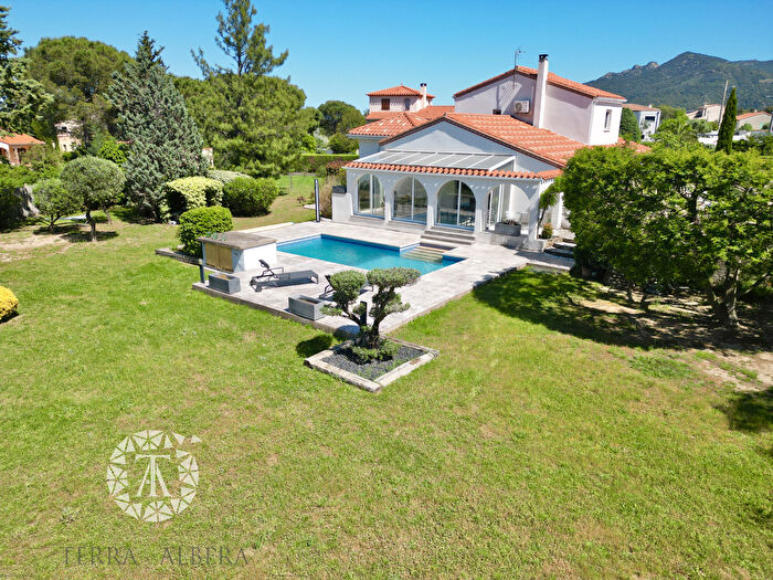 Maison à vendre - Laroque-des-Albères - 5 pièces - 4 chambres