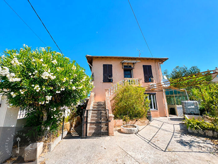 Saint-Laurent-du-Var, Centre-ville, Rascas, Notre-Dame, Condamines : Maison 6 pièces à vendre