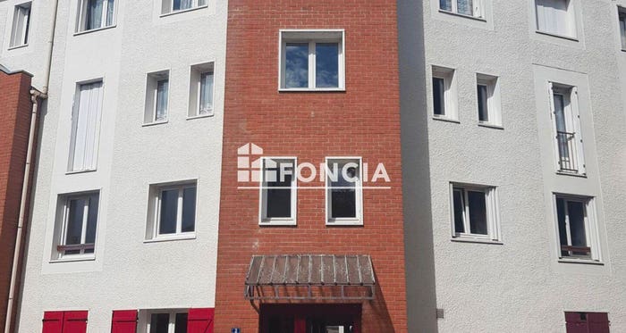 Voisins-le-Bretonneux - Appartement 3 pièces à louer