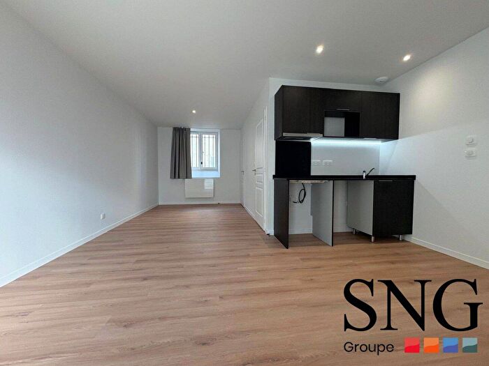 Appartement à louer - École Joseph Bara-Groupe scolaire Carnot-Hôtel de Ville, Agen - 1 pièce