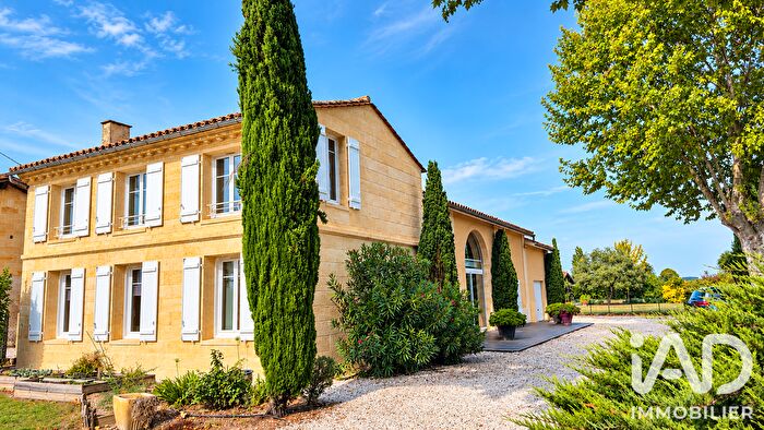 Maison 8 pièces à Saint-Émilion, à vendre