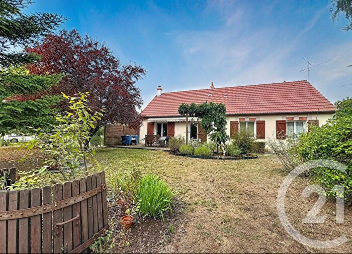 Olivet, Centre-ville : Maison 5 pièces à vendre