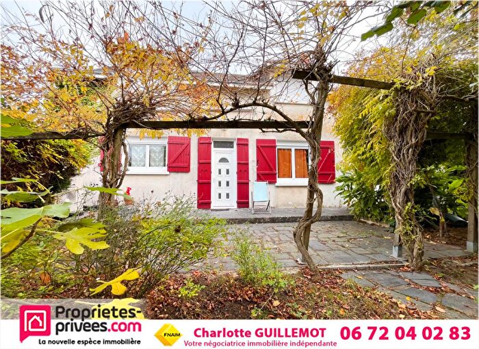 Maison à vendre - Saint-Genou - 6 pièces - 3 chambres