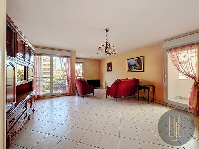 Villefranche-sur-Saône, Nord Est - Appartement 4 pièces à vendre
