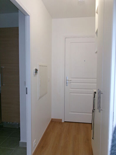 Appartement à louer - Le Bourget, Gare, Zone dactivités du Commandant Rolland - 1 pièce