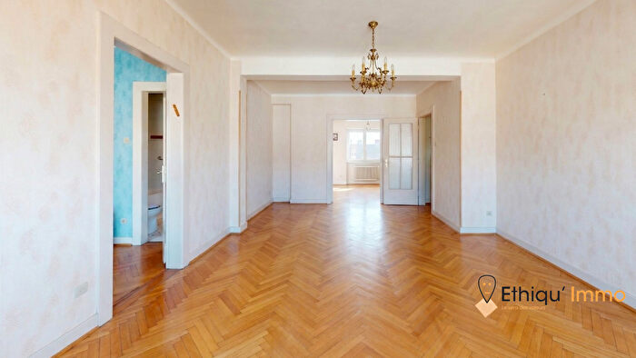 Appartement à vendre - Strasbourg, Tribunal, Les Halles, Poincaré - 3 pièces - 2 chambres