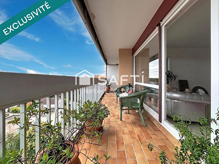Élancourt, Le Berceau, Les Réaux, La Commanderie : Appartement 4 pièces à vendre