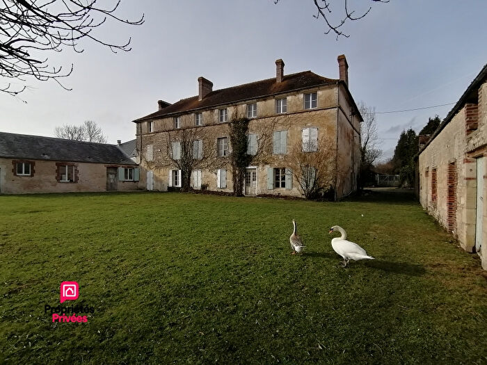 Maison à vendre - Montgaroult - 20 pièces - 6 chambres