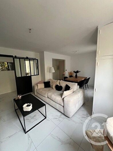 Appartement à vendre - Bourgoin-Jallieu, Pré-Bénit, Quais - 4 pièces - 2 chambres