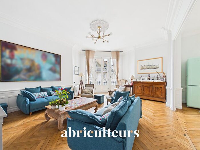 Appartement 7 pièces à vendre à Nantes, Centre-ville