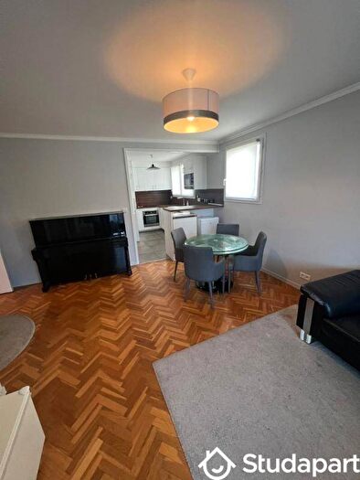 Appartement à louer - Centre Ville Est, Villejuif - 1 pièce - 2 chambres