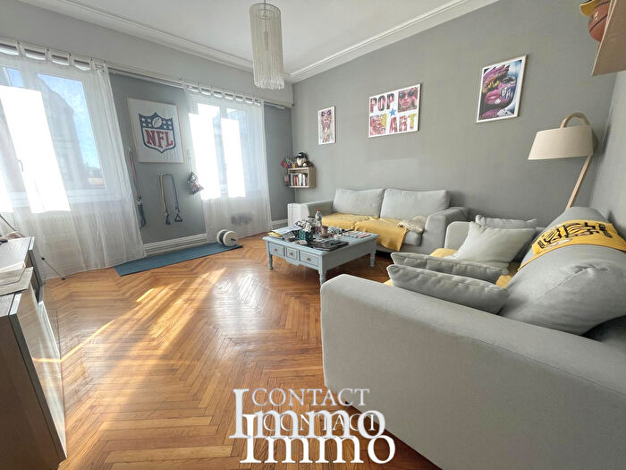 Appartement à vendre - Colmar, Sud - 3 pièces - 1 chambre