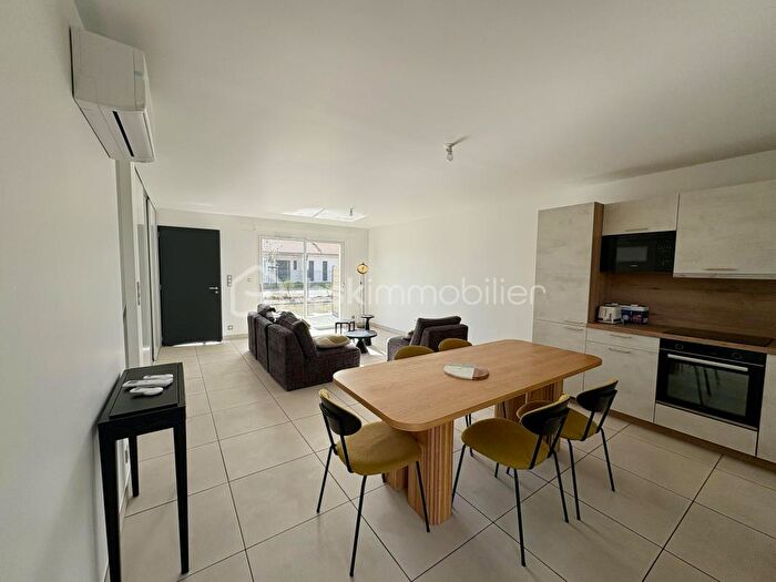 Maison à louer - Hourtin - 4 pièces - 3 chambres