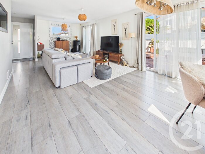 Maison 6 pièces à vendre - Villenave-d'Ornon, Chambéry, La Monnaie, Carbonnieux, Trigan