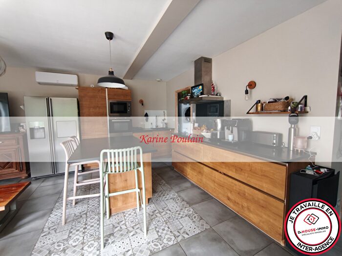 Maison à vendre - Bassens - 4 pièces - 3 chambres