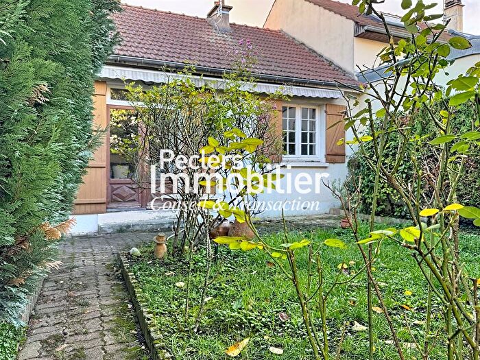 Rueil-Malmaison, Plaine Gare : Maison 3 pièces à vendre