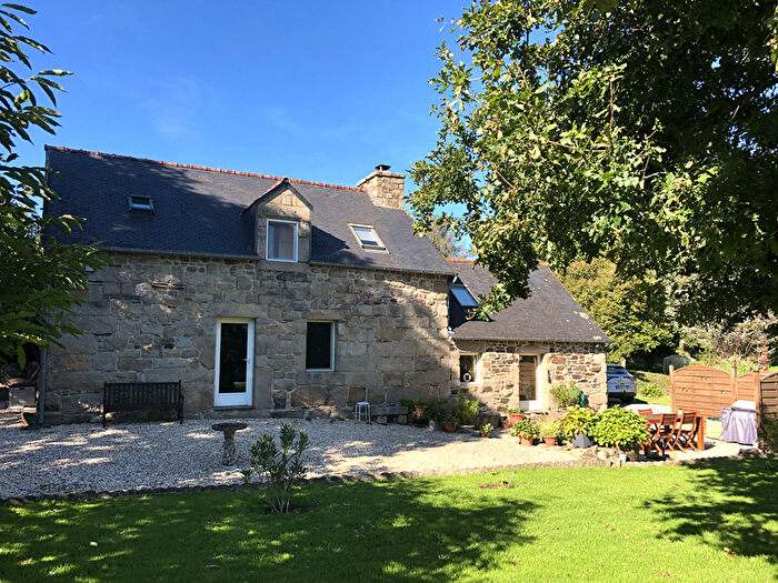 Maison à vendre - Locarn - 8 pièces - 4 chambres