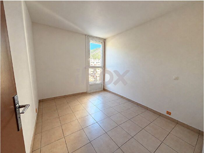 Appartement 4 pièces à louer à Toulon, Claret