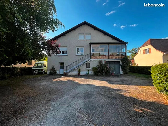 Maison à vendre - Bretenoux - 6 pièces - 3 chambres