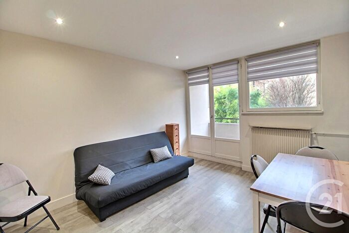 Appartement à louer - Antony, Croix de Berny - 1 pièce