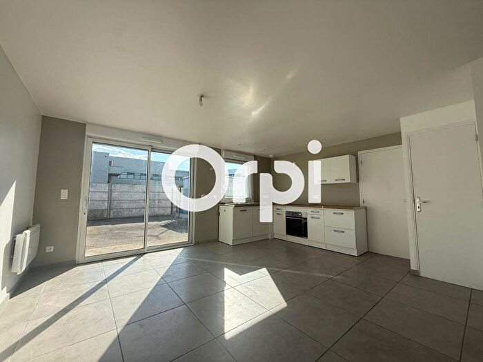 Est, Orchies : Maison 3 pièces à louer