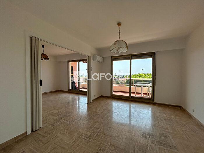 Appartement 3 pièces à Saint-Laurent-du-Var, Centre-ville, Rascas, Notre-Dame, Condamines, à vendre