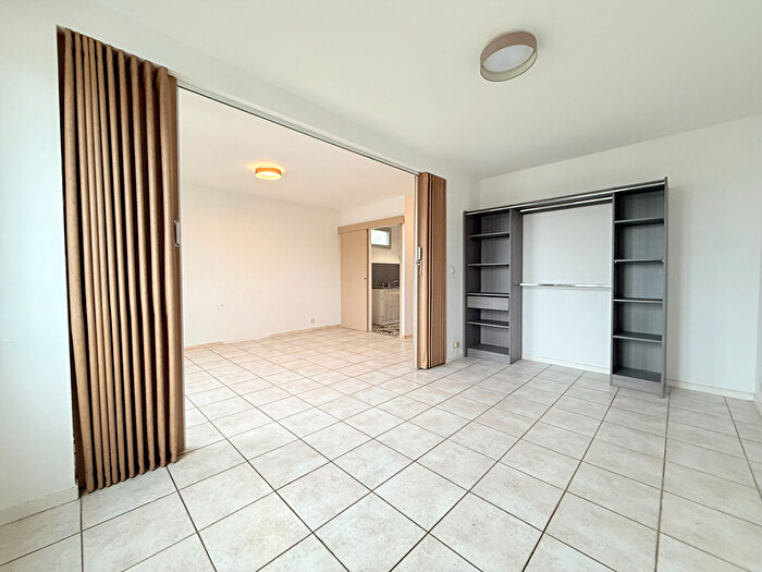 Appartement à vendre - Bourges, Centre-ville, Charlet, Lahitolle, Pignoux, Sembat - 2 pièces - 1 chambre