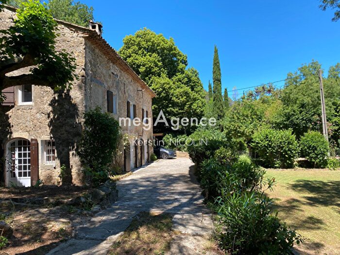 Maison 7 pièces à vendre à Belgentier
