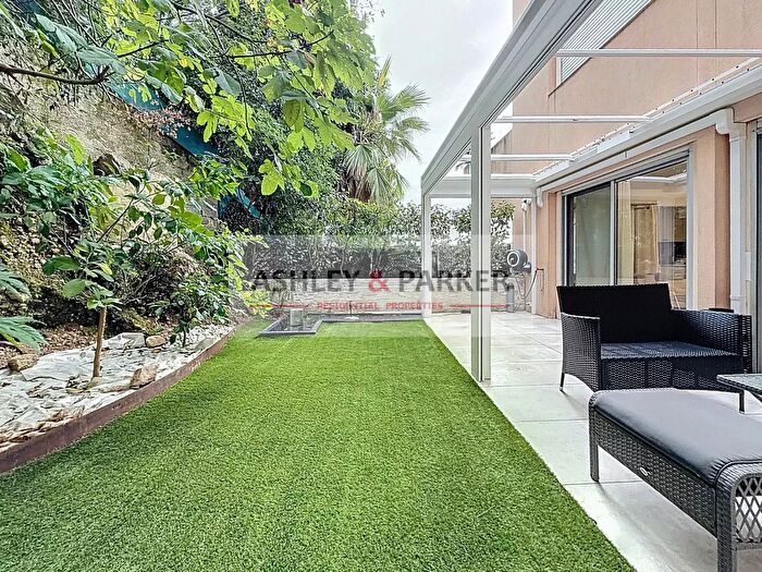 Appartement à vendre - Nice, Mont-Boron - 2 pièces - 1 chambre