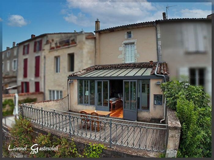 Maison 6 pièces à vendre à Sainte-Foy-la-Grande