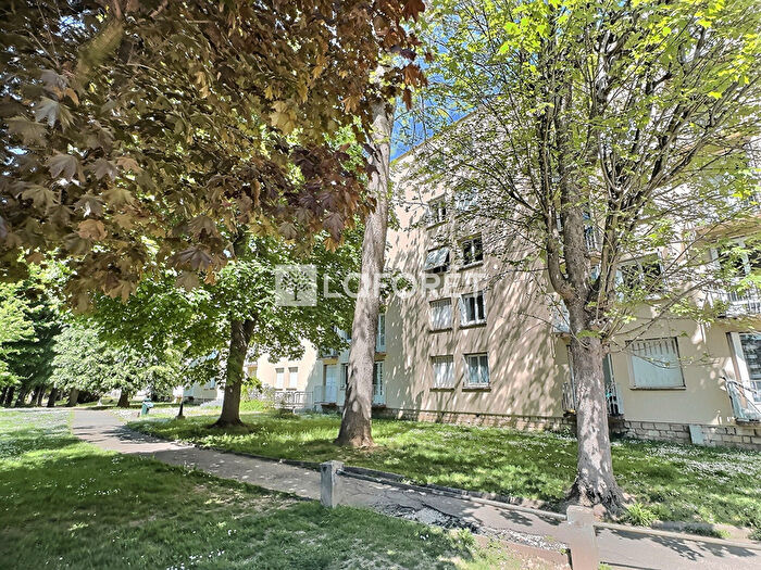 Appartement à vendre - Villejuif, Louis Aragon, Vaux de Rome - 3 pièces - 2 chambres