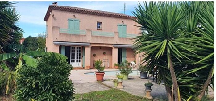 Maison à vendre - Nîmes, Clos dOrville - 5 pièces - 3 chambres