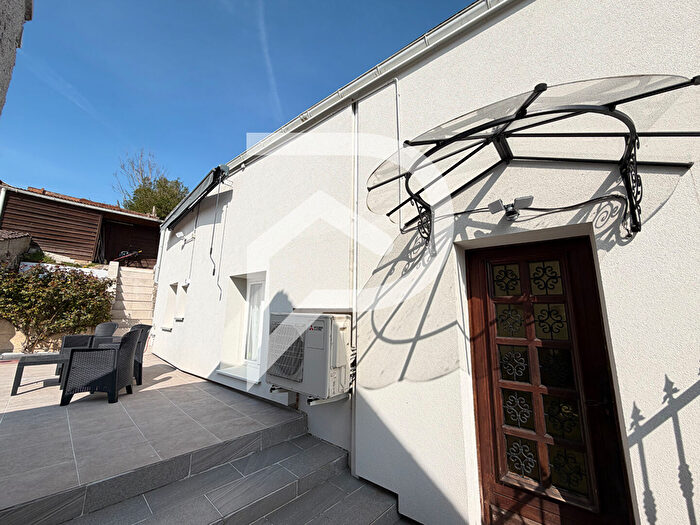 Maison 5 pièces à Puisieux, à vendre