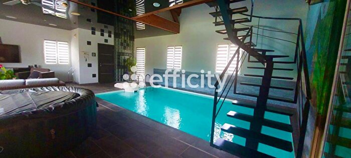 Maison à vendre - Saint-Joseph-de-Rivière - 9 pièces - 6 chambres