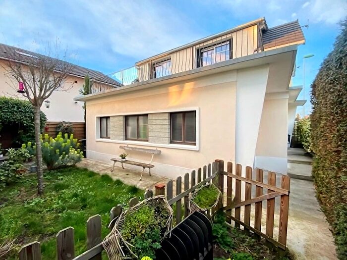 Maison à vendre - Aulnay-sous-Bois, Balagny, La Plaine, Tour Eiffel - 5 pièces - 3 chambres