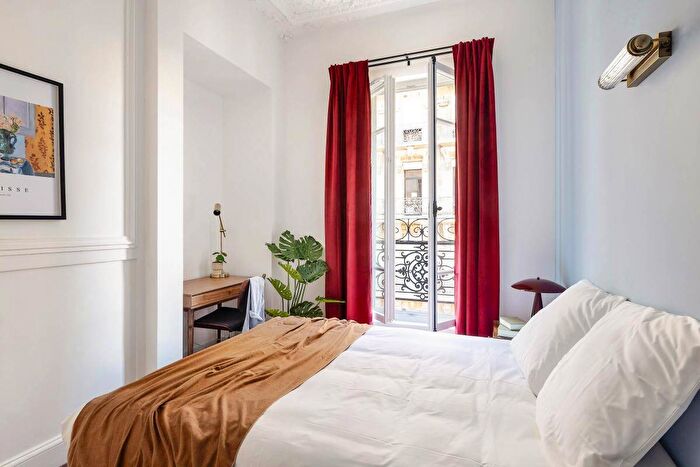 Appartement à louer - Hôtel de Ville, Marseille ème arrondissement - 2 pièces - 1 chambre