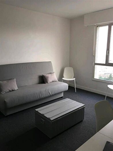 Appartement à louer - Marceau, République, Courbevoie - 1 pièce