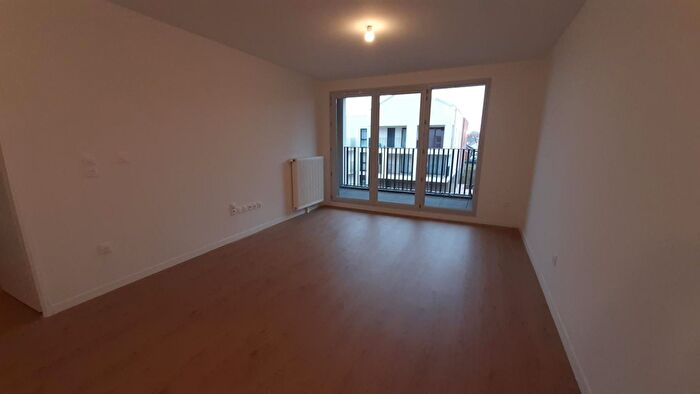 Cergy, Axe Majeur, Horloge - Appartement 3 pièces à louer