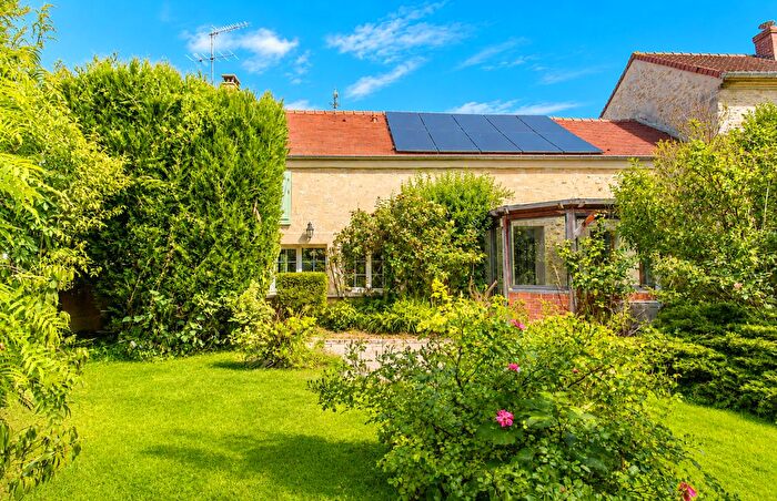 Oinville-sur-Montcient - Maison 5 pièces à vendre