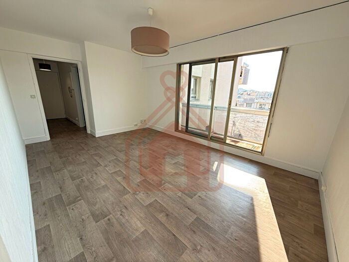 Appartement à vendre - Le Kremlin-Bicêtre, Mairie, Salengro - 2 pièces - 1 chambre