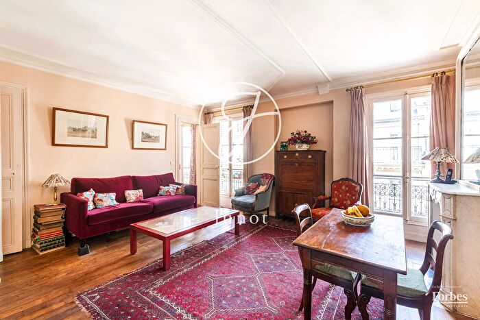Paris 7ème, Breteuil - Appartement 3 pièces à vendre