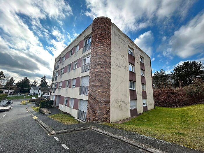 Appartement à vendre - Creutzwald, Centre-ville, Houvergaerten - 2 pièces - 1 chambre